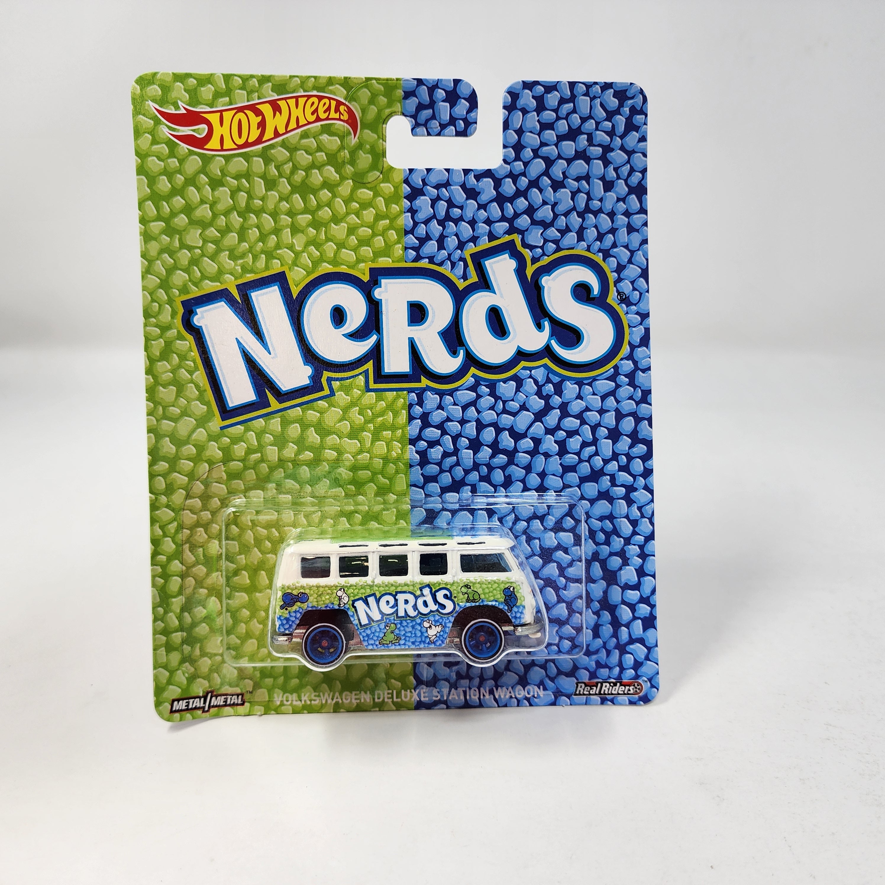 Volkswagen Deluxe Station Wagon Nerds * Hot Wheels Pop Culture * BAD C ...