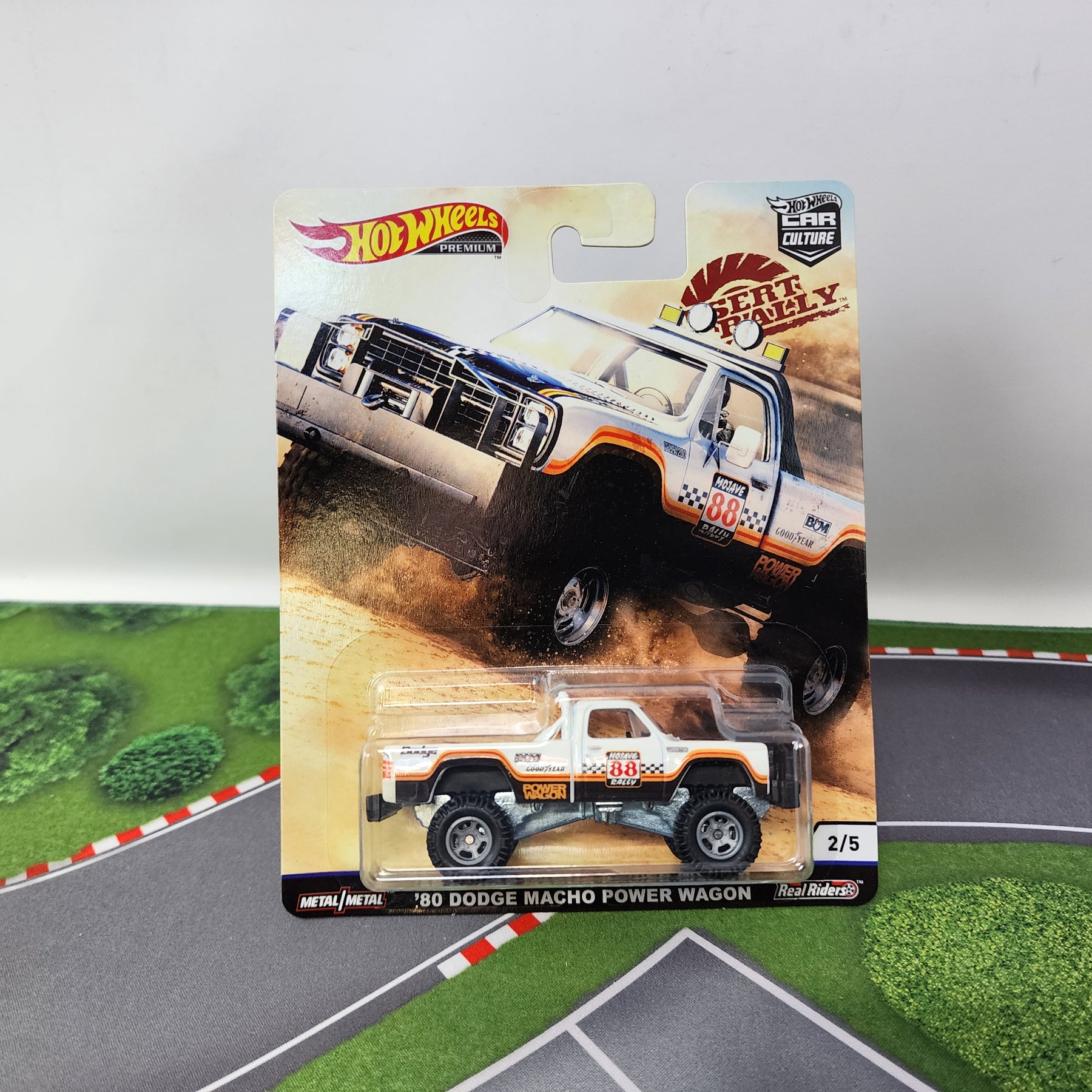 '80 Dodge Macho Power Wagon * Hot Wheels Car Culture Desert Rally ...