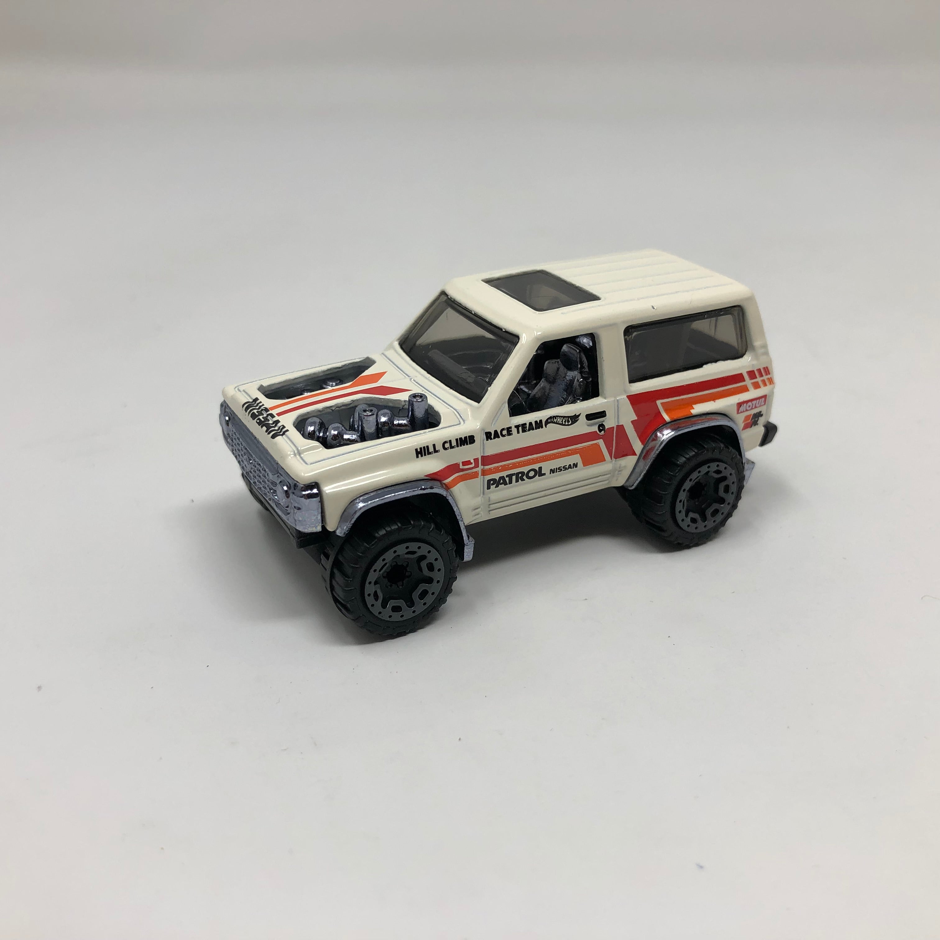 Nissan Patrol * Hot Wheels 1:64 scale Loose Diecast – Wheelcollectors LLC