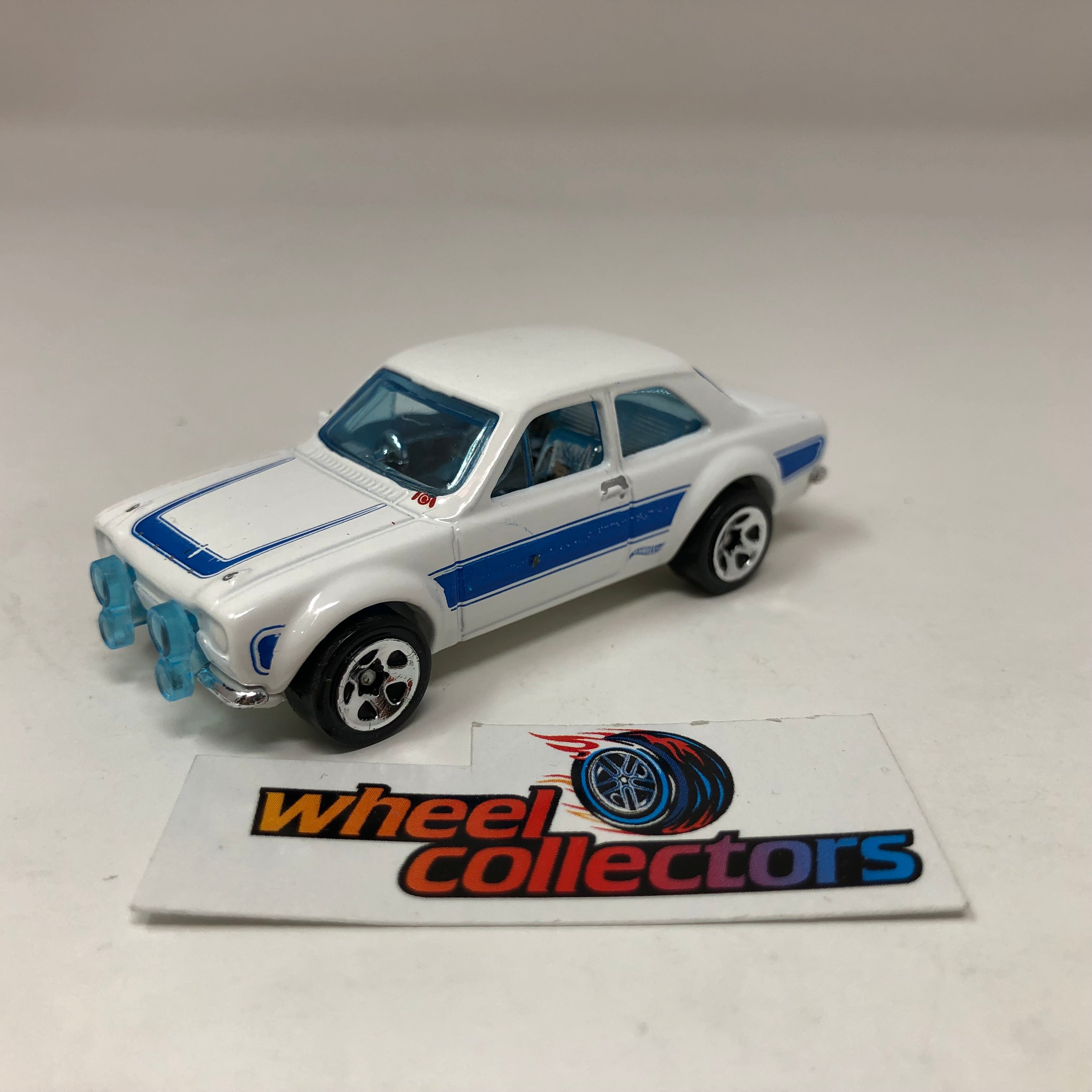 '70 Ford Escort RS1600 * White * Hot Wheels 1:64 scale Diecast Loose ...